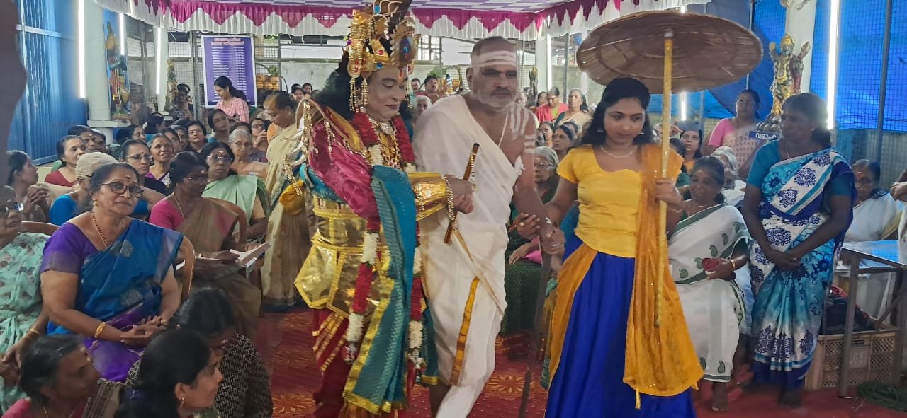 Srikrishna, Kuchelan and Rugmini reached the venue and devoted ...